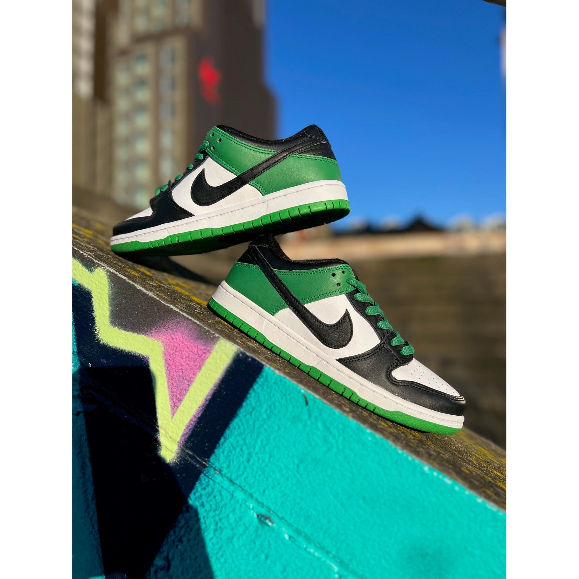 Nike SB Dunk Low Classic Green | Nike | KershKicks